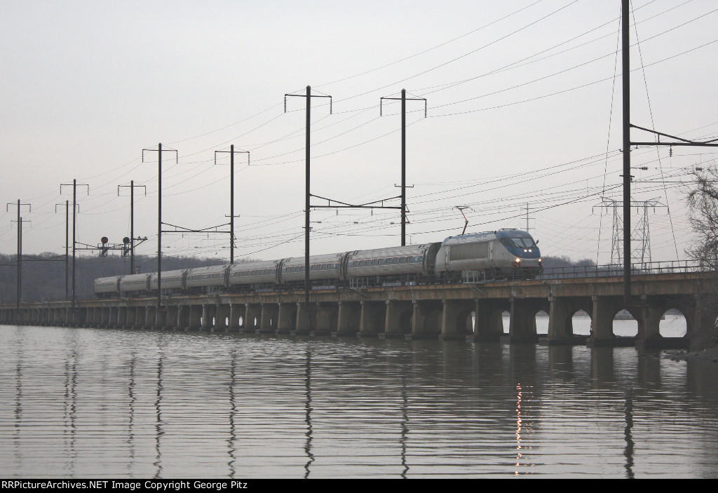 Train 185(18) on the Bush River bridge